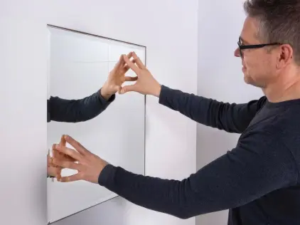 Bison | Mirror gluing? Discover our smart tips